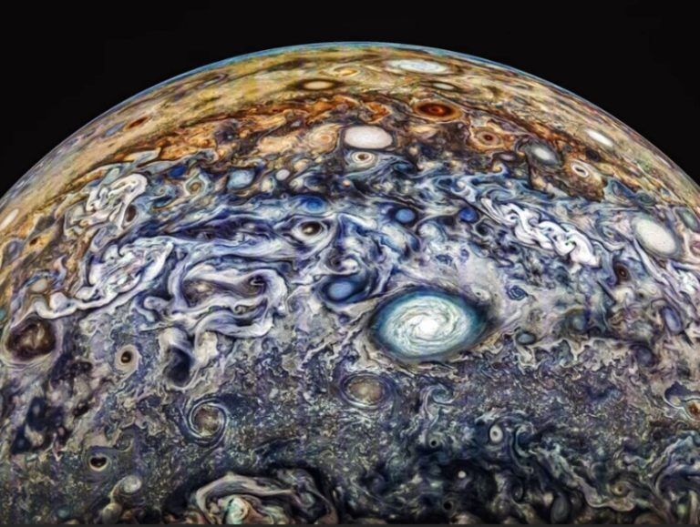 Stunning new images of Jupiter by NASA's JunoCam